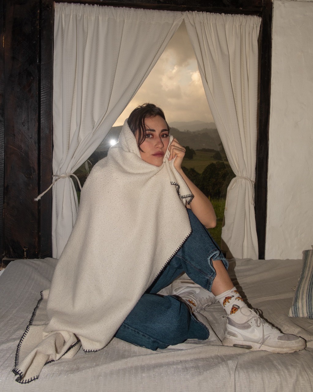 Recuerdos en 'Ma-Pa' de Paula Pera y el fin de los Tiempos - AGENCIA ...